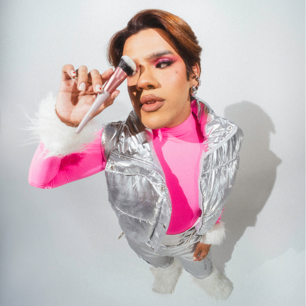 Iconi-K Brush Ani-K x Juanito – Ani-k Makeup
